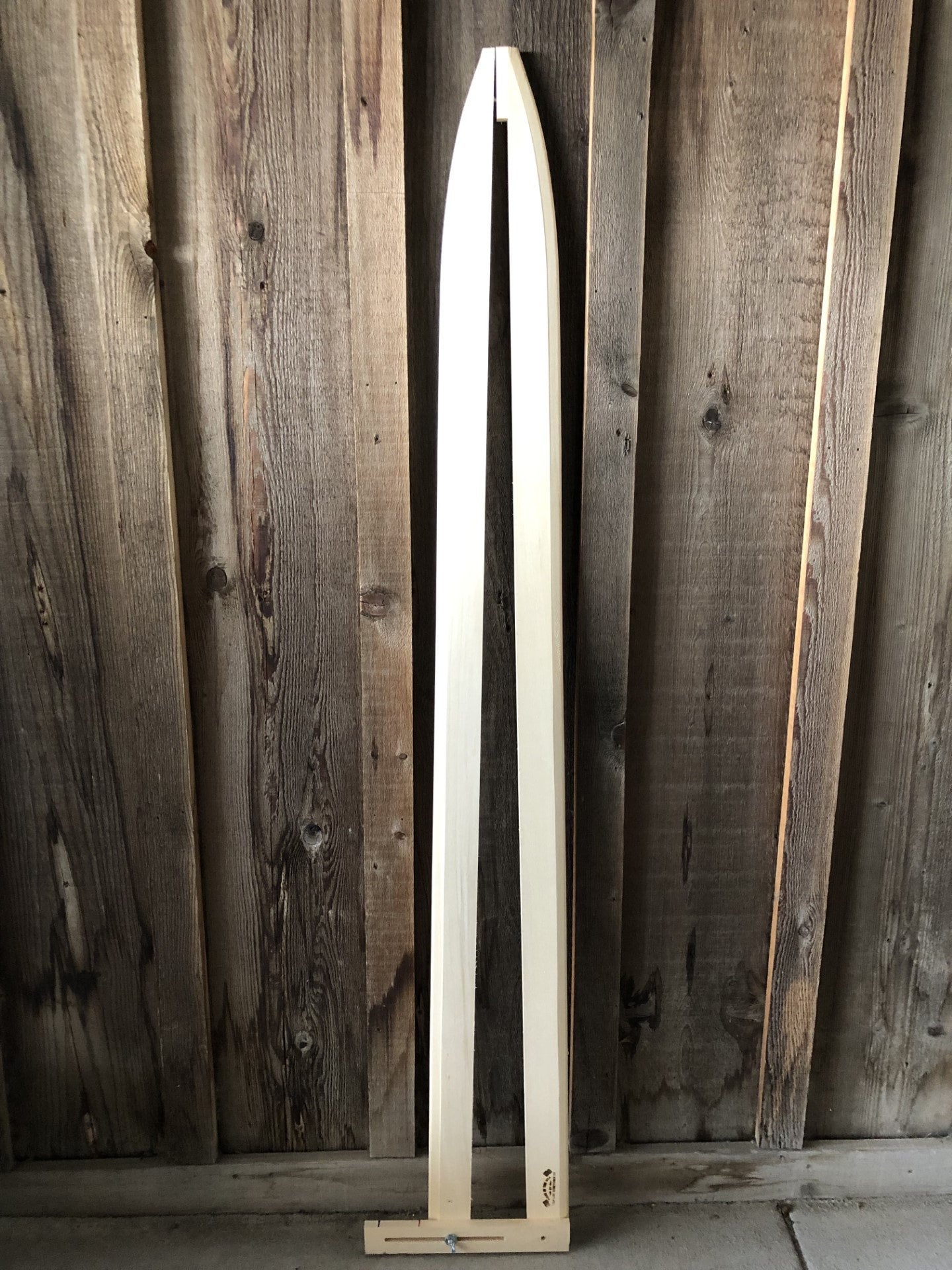 Adjustable Coyote/Bobcat Stretcher | Tight Chains Outdoors